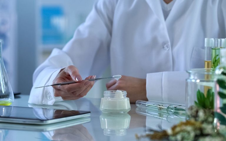 Cosmetic Testing & Compliance - Cosmetics Lab